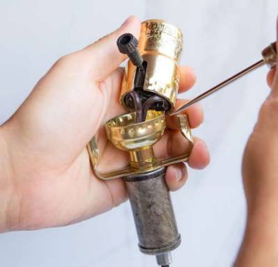 How To Repair A Table Lamp: The Complete Guide - Looney Lumens